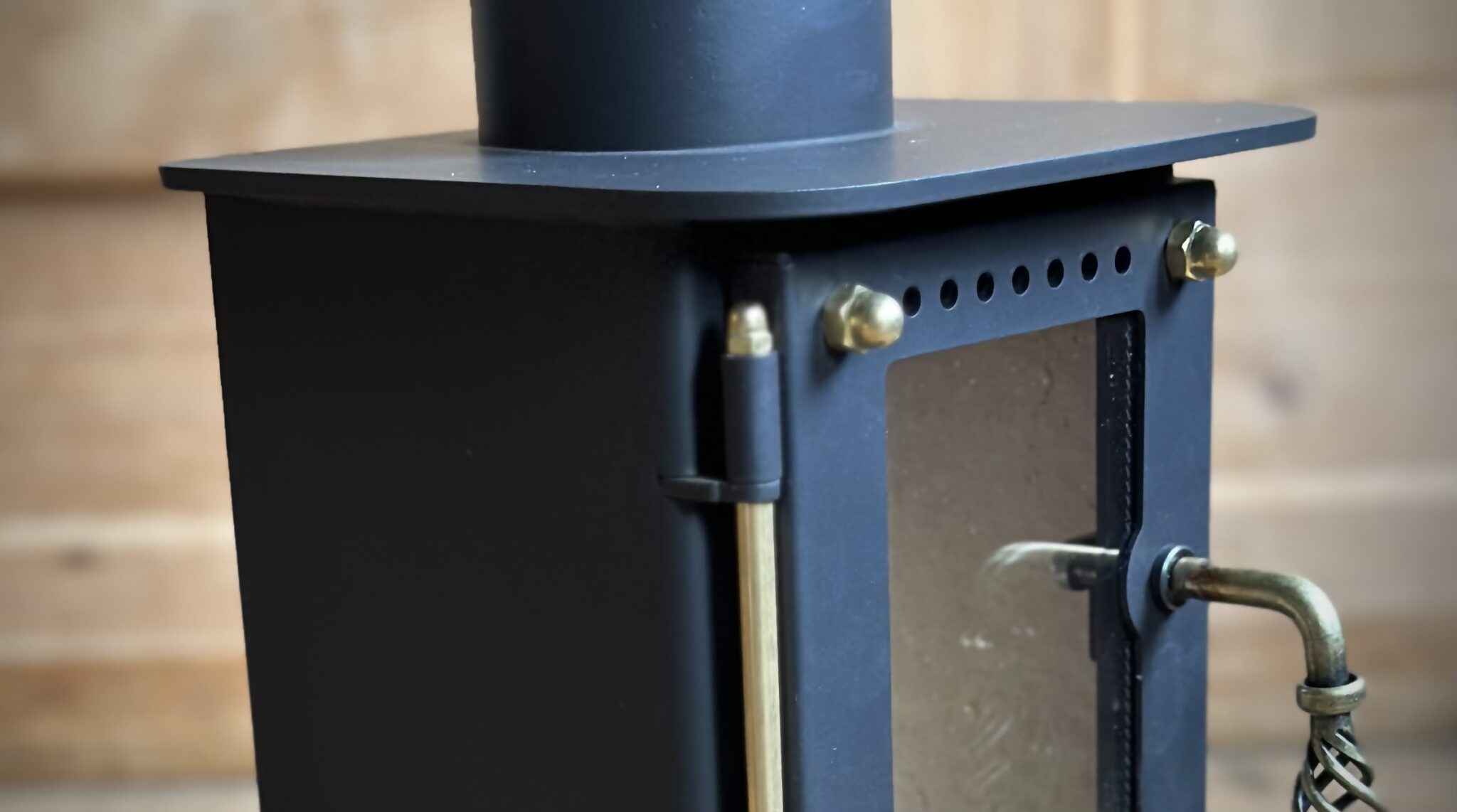 PEANUT - Tiny Stove - der kleinste Holzofen der Welt